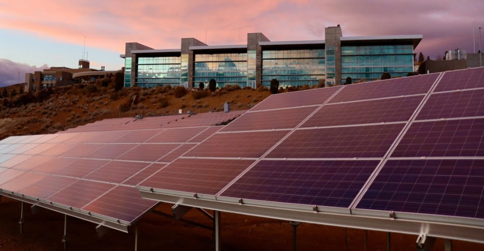 Solar Building - Suria & Sonne